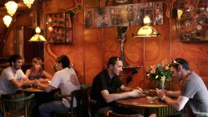 Dampkring Coffeeshop – Amsterdam Coffeeshop Guide